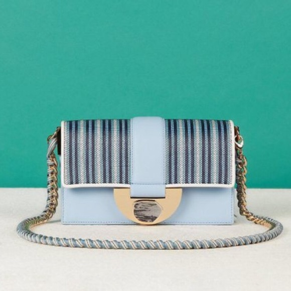 Diane Von Furstenberg | Bags | Dvf Stone Lock Bon Journe Raffia Bag ...